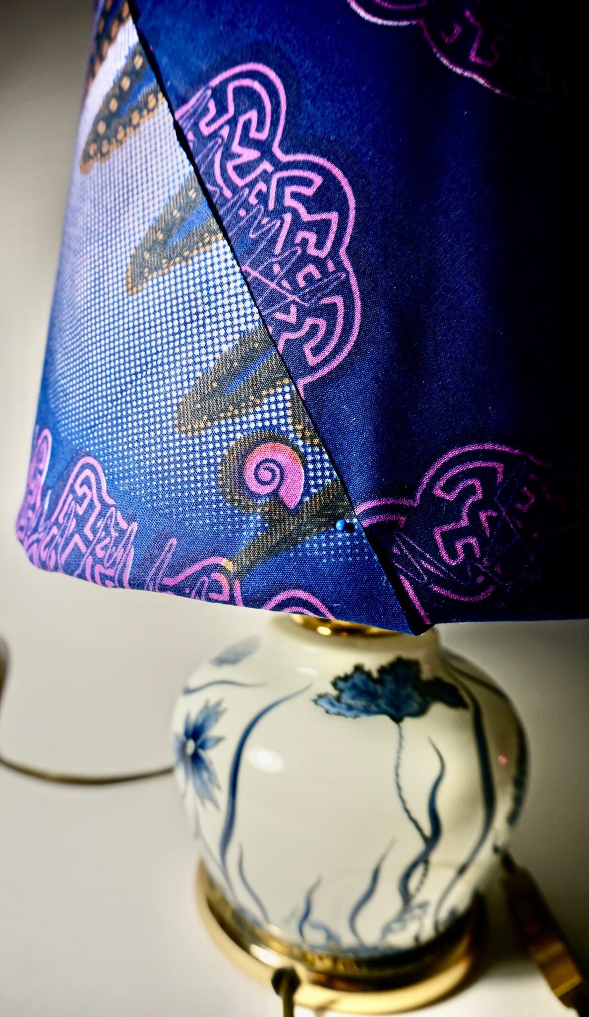DIY tutorial 1: How to renew an old lamp in the simplest way possible ...